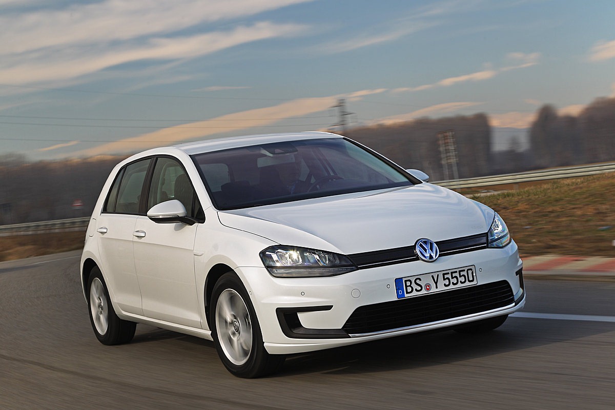 Early Reveal for New All-Electric Volkswagen Golf-e Mk7